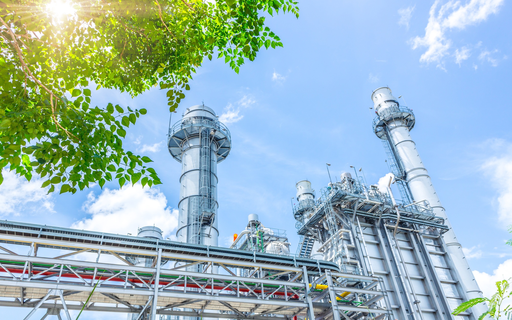 Natural Gas Power Plant Simulation: Optimized, Efficient Energy